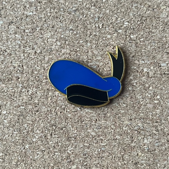 Disney | Accessories | Disney Donald Duck Hat Pin | Poshmark
